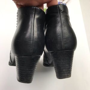 Vionic | Shoes | Vionic Leather Chunky Heel Studded Georgia Booties ...